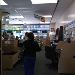 The UPS Store - 13 Photos & 12 Reviews - Shipping Centers - 1650-302 ...