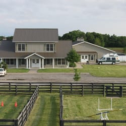 Paws Here Pet Resort - Pet Training - 836 N 2401st Rd, Oglesby, IL ...