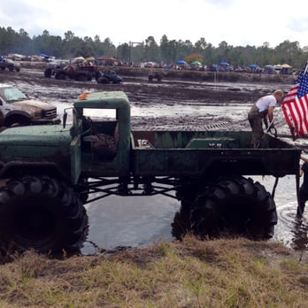 Hog Waller Mud Bog - 19 Photos - Races & Competitions - Palatka, FL ...
