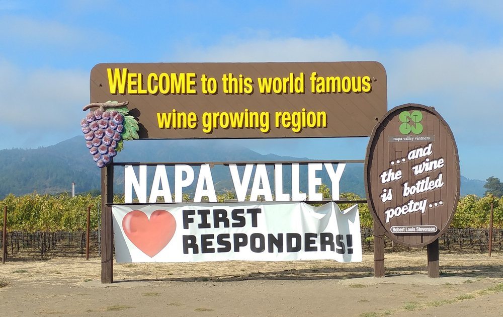 Napa Valley Welcome Sign - 19 Photos - Landmarks & Historical Buildings ...