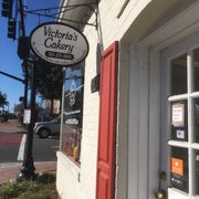 Victoria’s Cakery - 56 Photos & 104 Reviews - Bakeries - 10430 Main St ...