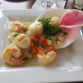 Clancy’s Restaurant - 60 Photos & 158 Reviews - Seafood - 8 Upper ...