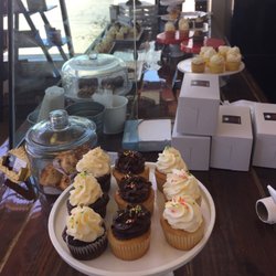 Sweetly Baked - 17 Reviews - Bakeries - 1288 State St, Salem, OR ...