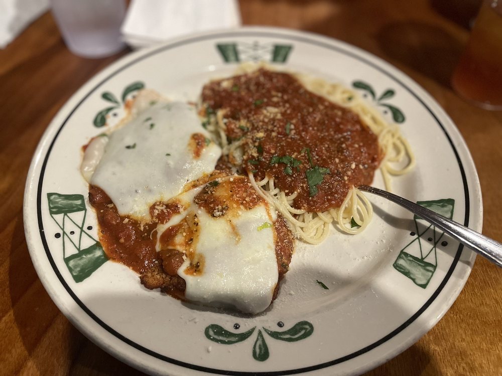 Dinapoli's Fire House Reviews | Apple Valley, CA | One Bite