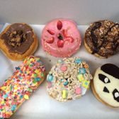 California Donuts - 4175 Photos & 2033 Reviews - Bakeries - 3540 W 3rd ...
