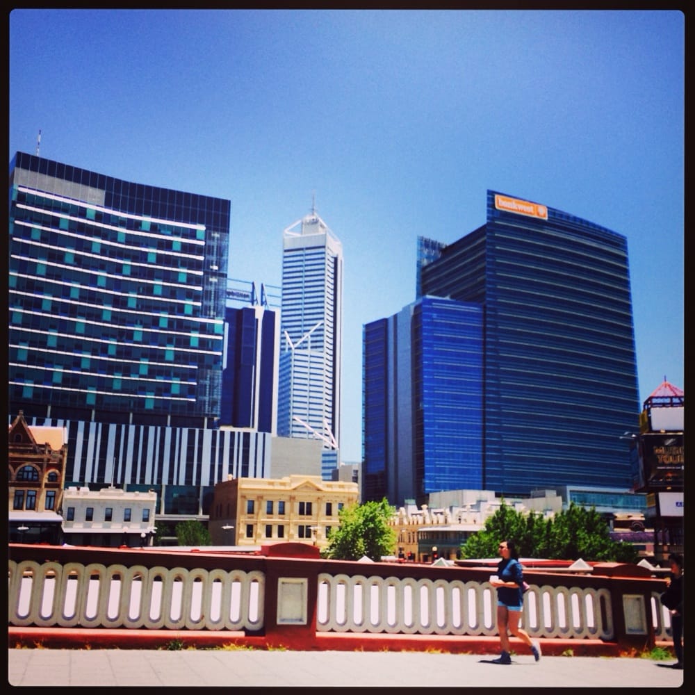 Horseshoe Bridge - Landmarks & Historical Buildings - William St, Perth ...