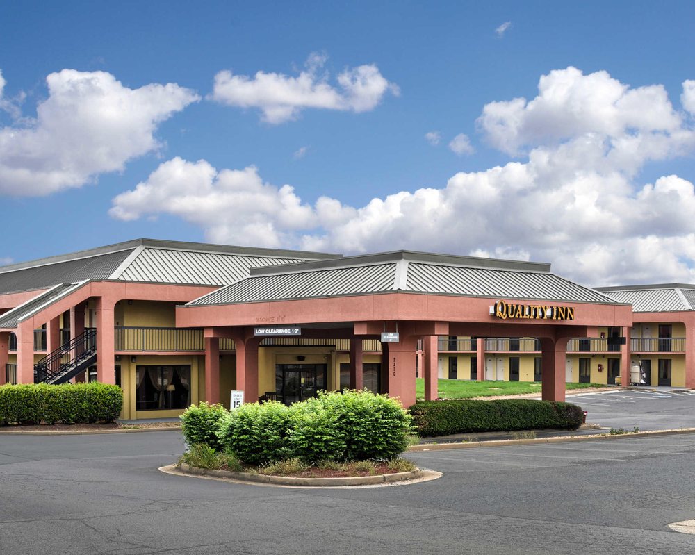 Quality Inn Fredericksburg, Central Park Area - 34 Photos & 18 Reviews ...