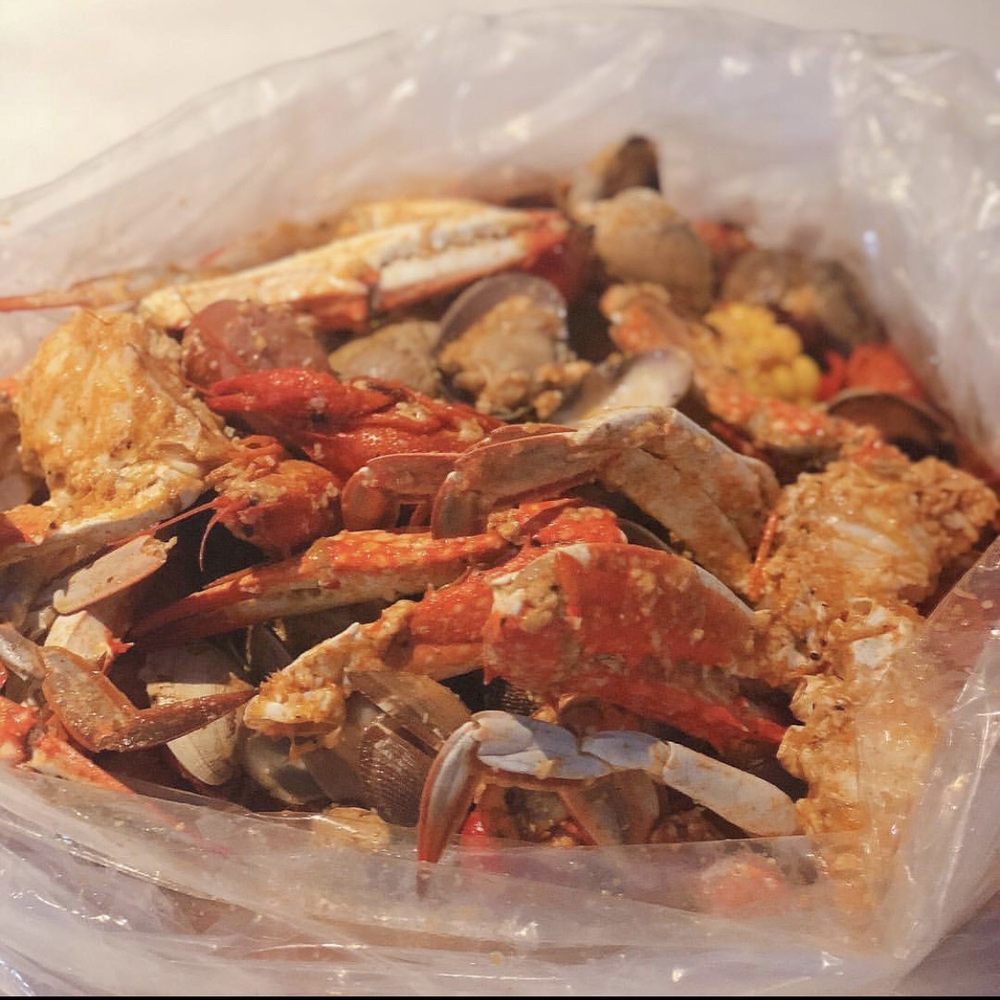 The Crawfish House | Hyperflyer Instant Delivery