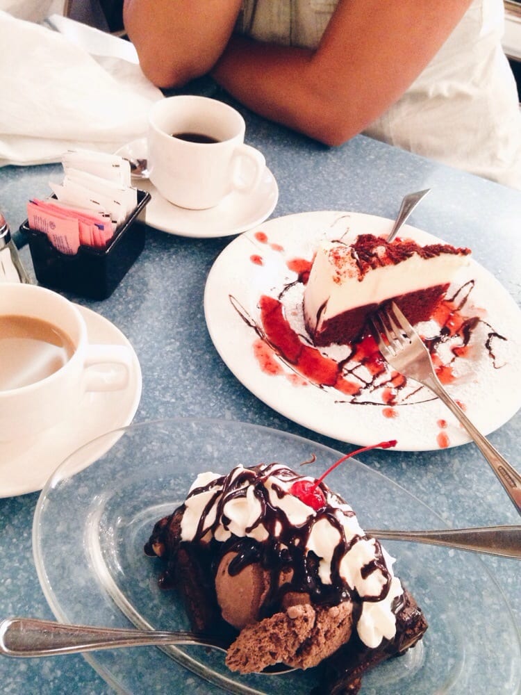 Fran’s Restaurant - 108 Photos & 131 Reviews - American (Traditional ...