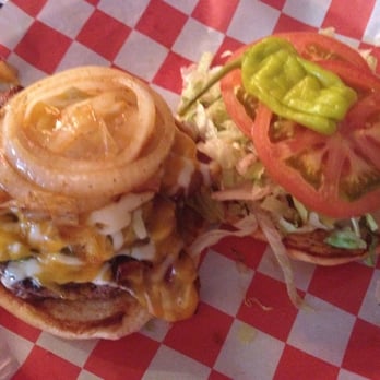 Coyote Bluff Cafe - 196 Photos & 212 Reviews - Burgers - 2417 S Grand ...
