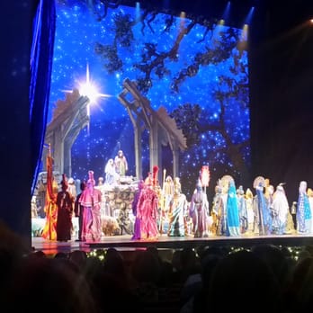 Christmas Spectacular Starring the Radio City Rockettes - 250 Photos ...