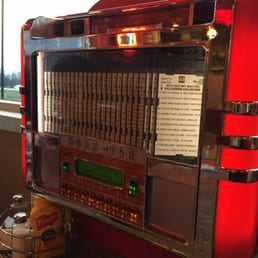 Gus’s Diner - 29 Photos & 65 Reviews - Diners - 630 N Westmount Dr, Sun ...