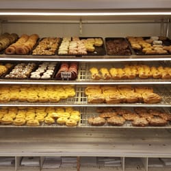 Ray’s Donuts - 30 Photos & 34 Reviews - Bakeries - 315 NE Vivion Rd ...