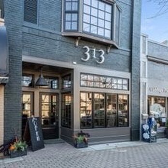 Cellar 313 - Bars - 15112 Kercheval Ave, Grosse Pointe Park, MI ...