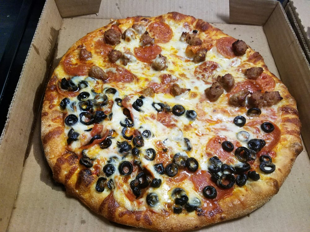 Barro’s Pizza - Order Food Online - 56 Photos & 106 Reviews - Pizza ...