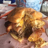 Burger Barge - 96 Photos & 150 Reviews - Burgers - 1401 N Main St, East ...