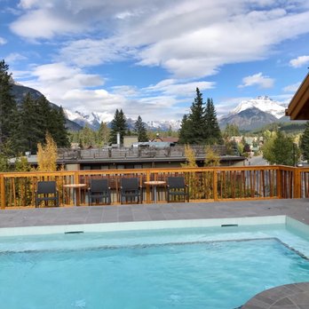 Moose Hotel & Suites - 109 Photos & 38 Reviews - Hotels - 345 Banff ...