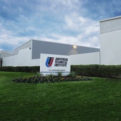 Universal Technical Institute - Houston - Vocational & Technical School ...