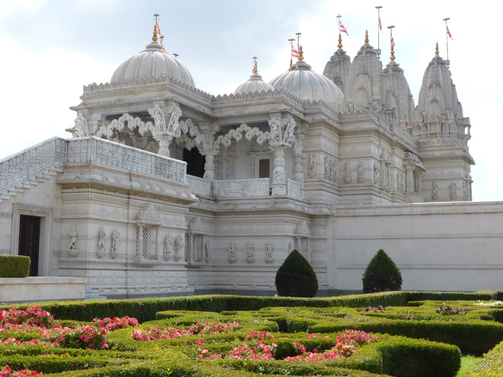 BAPS Shri Swaminarayan Mandir - 33 Photos & 16 Reviews - Hindu Temples ...