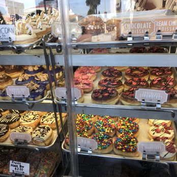 California Donuts - 4986 Photos & 2410 Reviews - Bakeries - 3540 W 3rd ...