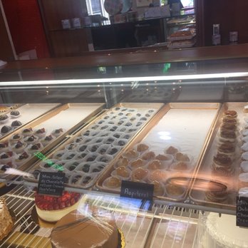 Versailles Bakery - 428 Photos & 254 Reviews - Bakeries - 3501 SW 8th ...