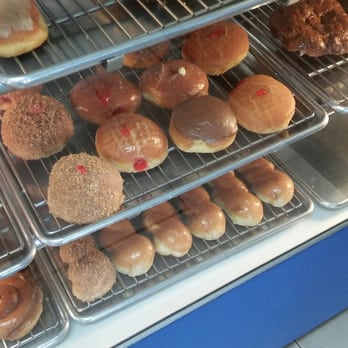 Tan’s Donuts - 22 Photos & 55 Reviews - Donuts - 3375 Mission Ave ...