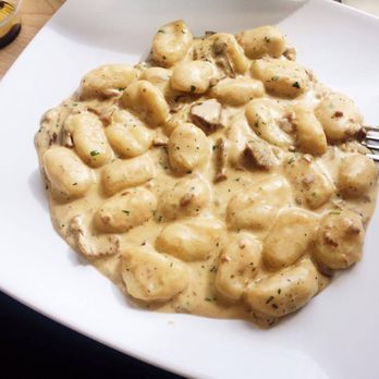 Pasta Sisters - Order Online - 477 Photos & 372 Reviews - Delis ...