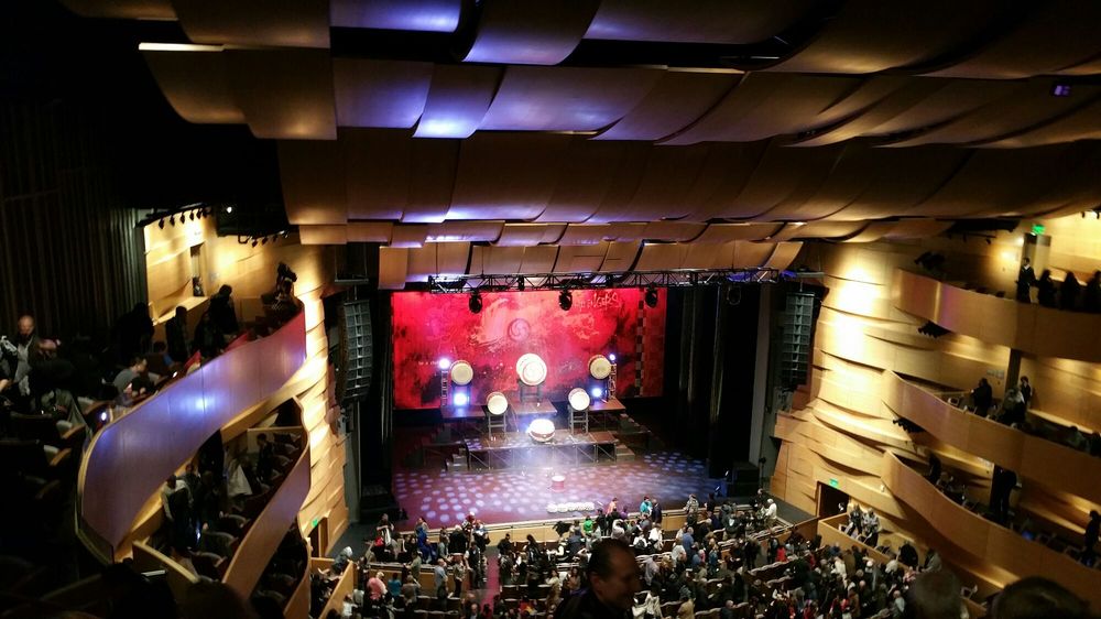 Younes and Soraya Nazarian Center for the Performing Arts - Check ...