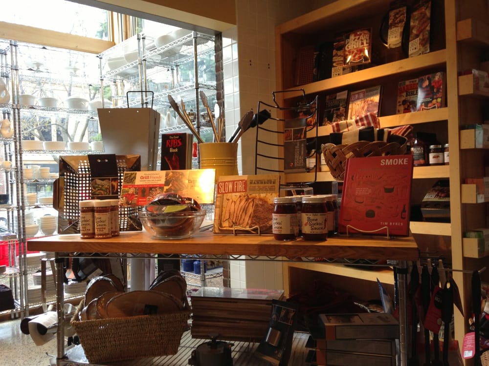 Cooks Of Crocus Hill - 31 Photos & 26 Reviews - Cooking Schools - 877 ...