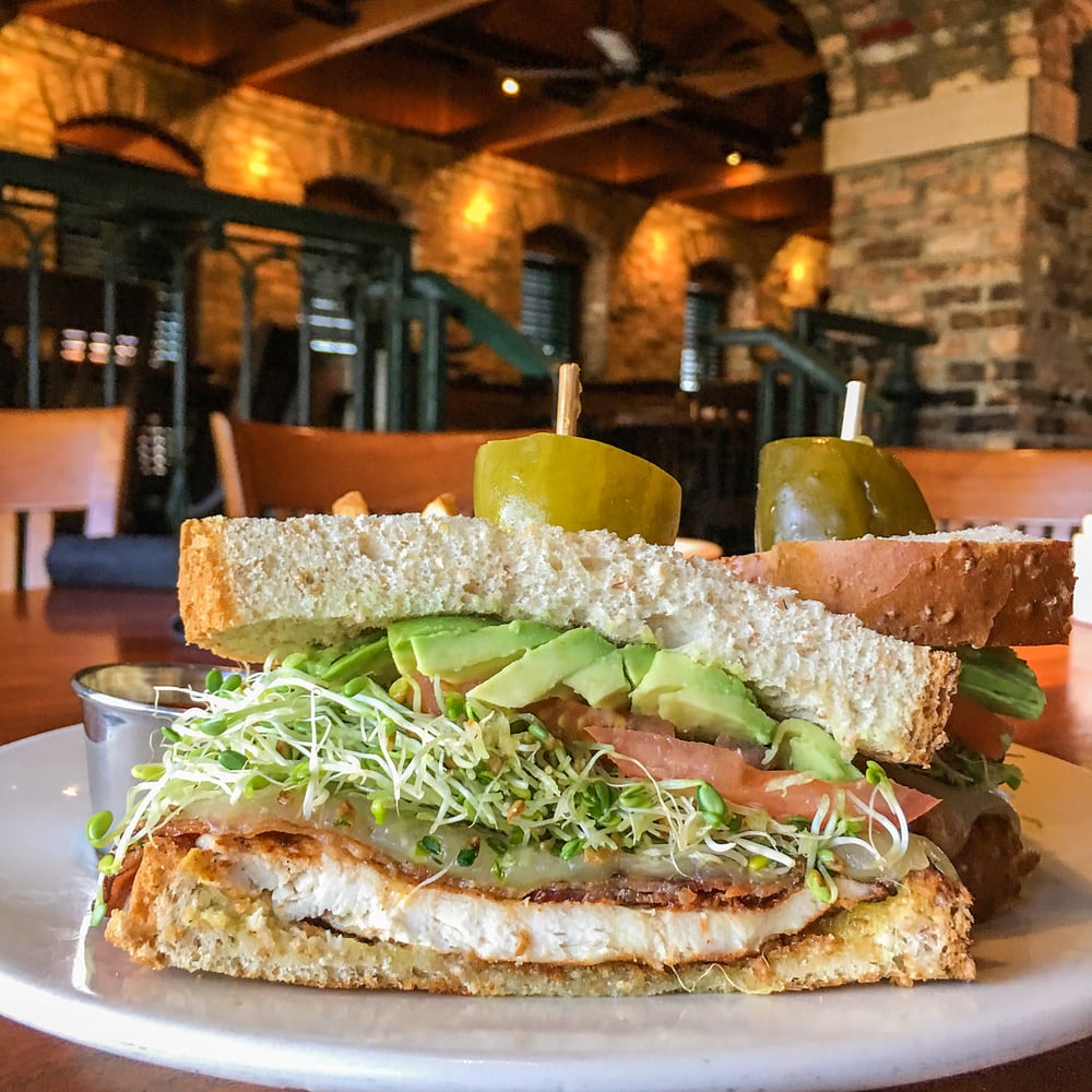 Charleston’s - 173 Photos & 258 Reviews - American (Traditional) - 3020 ...