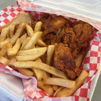 Helen’s Hot Chicken - 50 Photos & 91 Reviews - Chicken Shop - 1801 ...