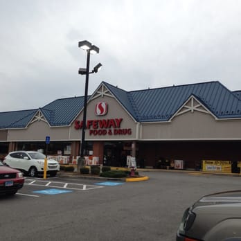 Safeway - 28 Reviews - Grocery - 6130 Rose Hill Dr, Alexandria, VA ...