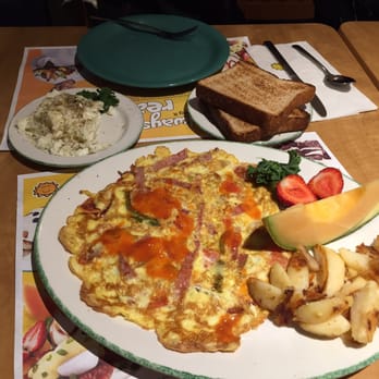 Cora Breakfast and Lunch - 74 Photos & 83 Reviews - Breakfast & Brunch ...