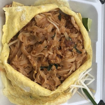 Naing Myanmar Family Restaurant - 230 Photos & 228 Reviews - Burmese ...