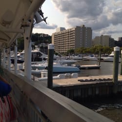 NY Waterway Ferry Terminal Edgewater - Public Transportation - 989 ...