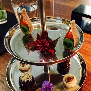 Pineapple & Pearls - 1404 Photos & 241 Reviews - Cafes - 715 8th St SE ...