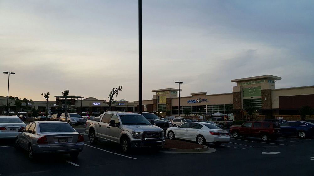 Assi Plaza - 75 Photos & 45 Reviews - Grocery - 1291 Old Peachtree Rd ...