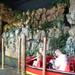 Jurassic Jungle Boat Ride - 28 Photos & 91 Reviews - Amusement Parks ...