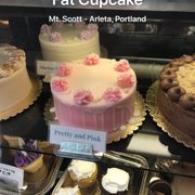 Fat Cupcake - 48 Photos & 73 Reviews - Cupcakes - 6011 SE 72nd Ave, Mt ...