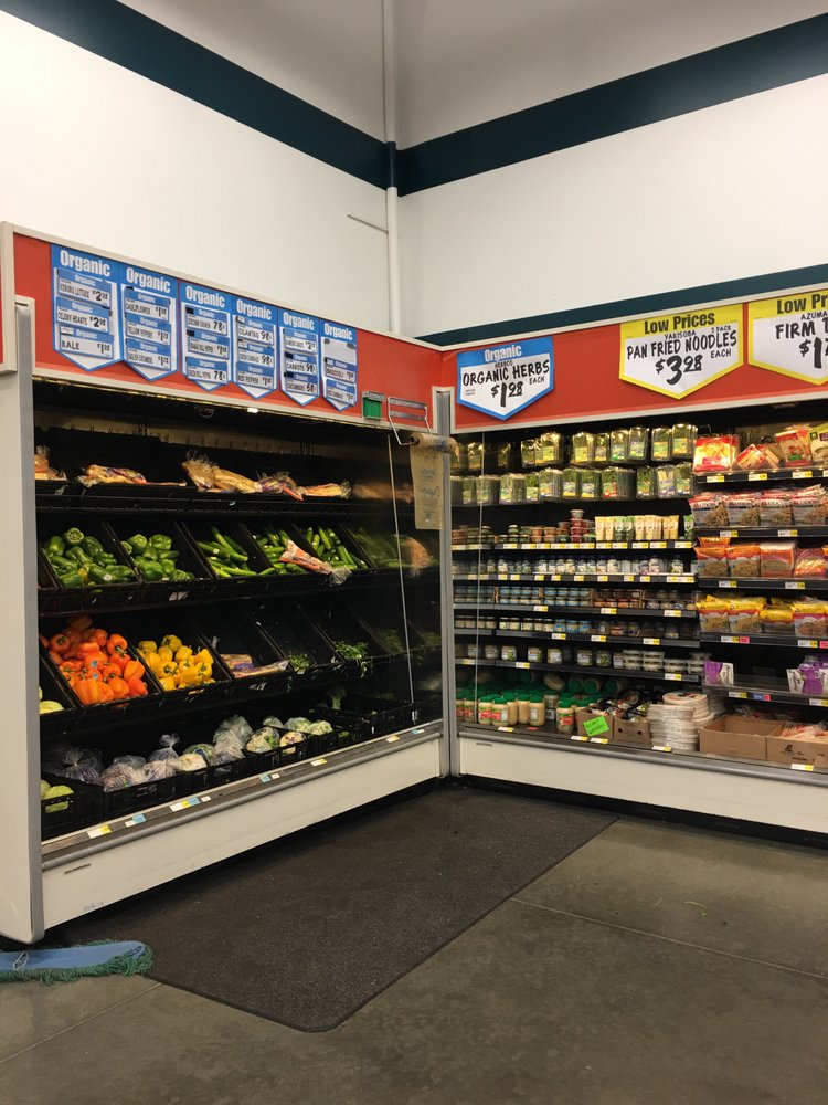 WinCo Foods - 32 Photos & 85 Reviews - Grocery - 9900 19th Ave S ...