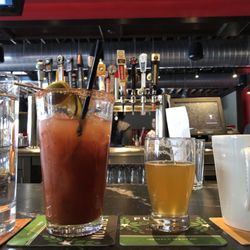 Red Cow Uptown - 100 Photos & 87 Reviews - Burgers - 2626 Hennepin Ave ...