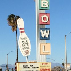 Linbrook Bowl - 130 Photos & 311 Reviews - Bowling - 201 S Brookhurst ...