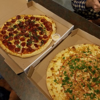 ZaLat Pizza - 98 Photos & 216 Reviews - Pizza - 2519 N Fitzhugh Ave ...