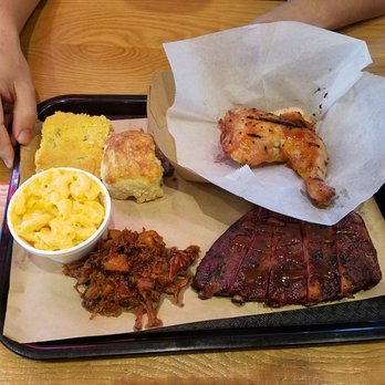 4 Rivers Smokehouse - 318 Photos & 260 Reviews - Barbeque - 2660 N ...