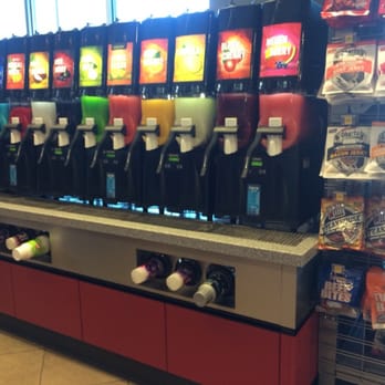 QuikTrip - 31 Photos - Gas Stations - 2945 E University Ave, Des Moines ...