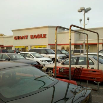 Giant Eagle - 18 Photos & 13 Reviews - Grocery - 6259 Mayfield Rd ...