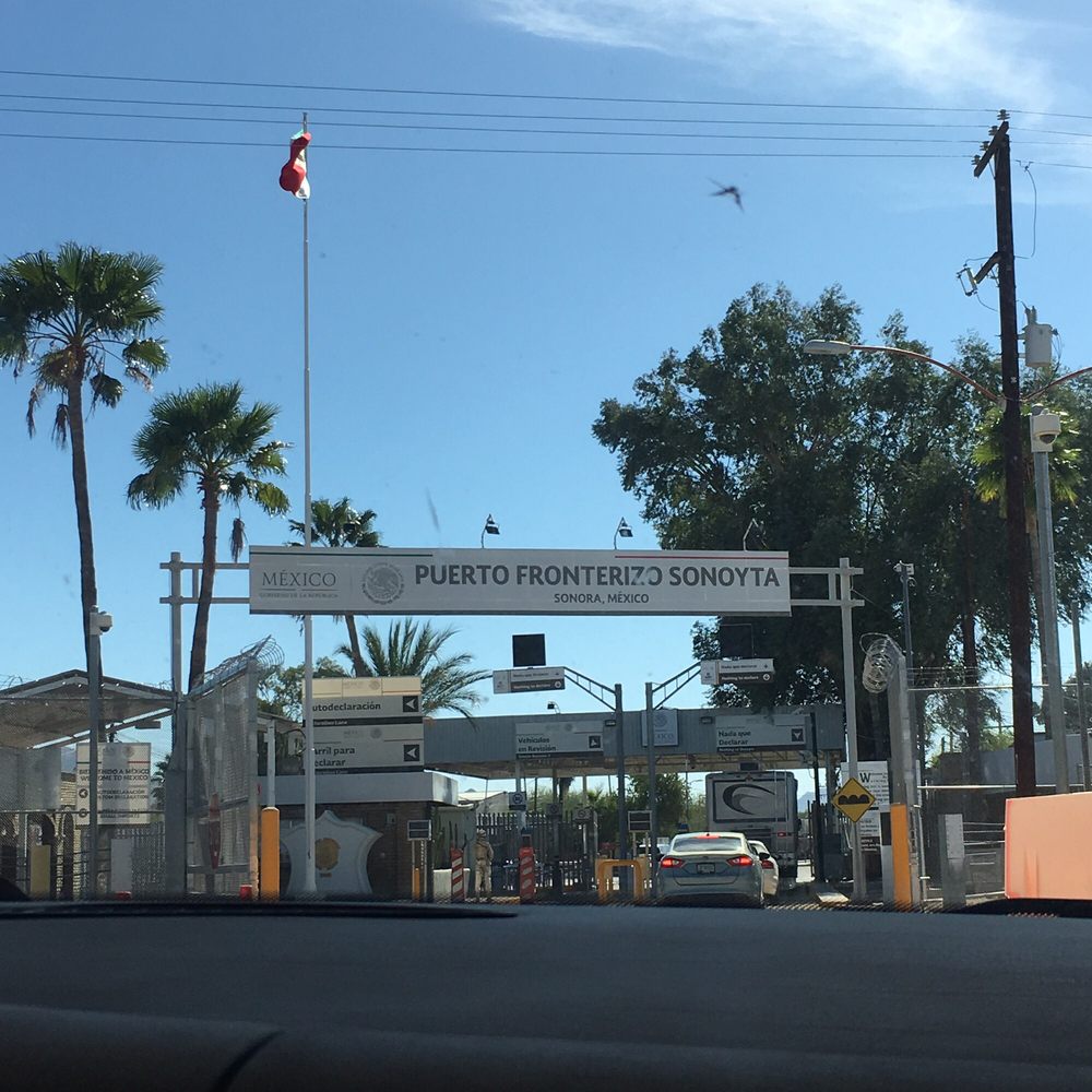 US-Mexico Border / Lukeville-Sonoyta Port Of Entry - Mexican - Az Hwy ...