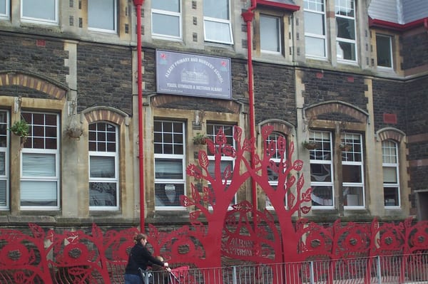 Albany Primary School - Elementary Schools - 38 Albany Road, Cardiff ...