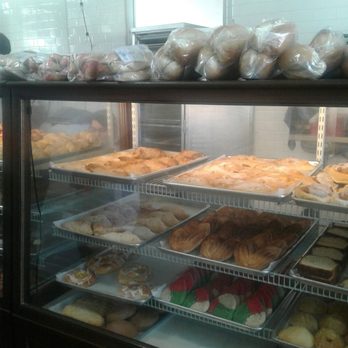 La Estrella Bakery - 102 Photos & 100 Reviews - Bakeries - 120 S ...