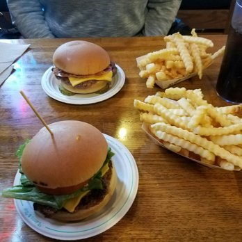Lions Tap Family Restaurant - 97 Photos & 216 Reviews - Burgers - 16180 ...